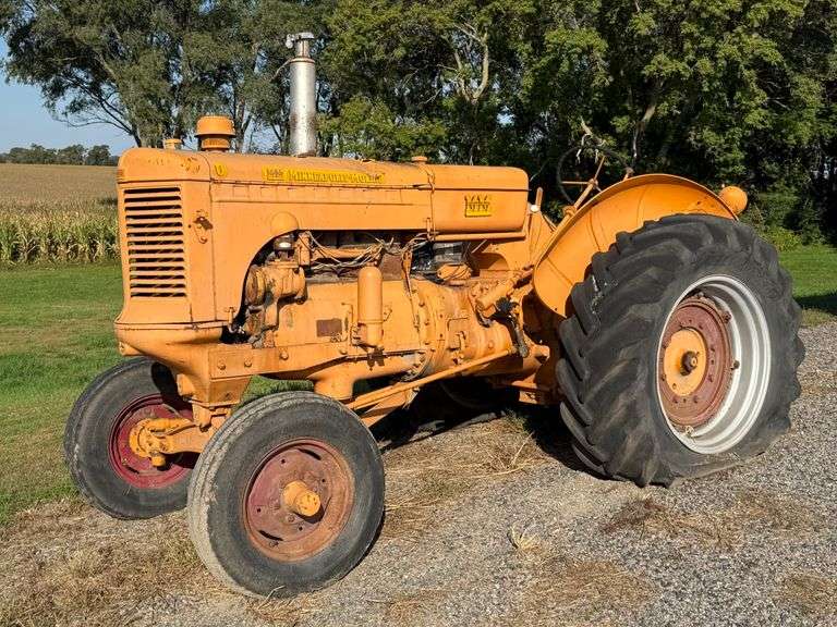 1952 Minneapolis Moline U Standard Tractor, Engine is Loose, Ran When ...