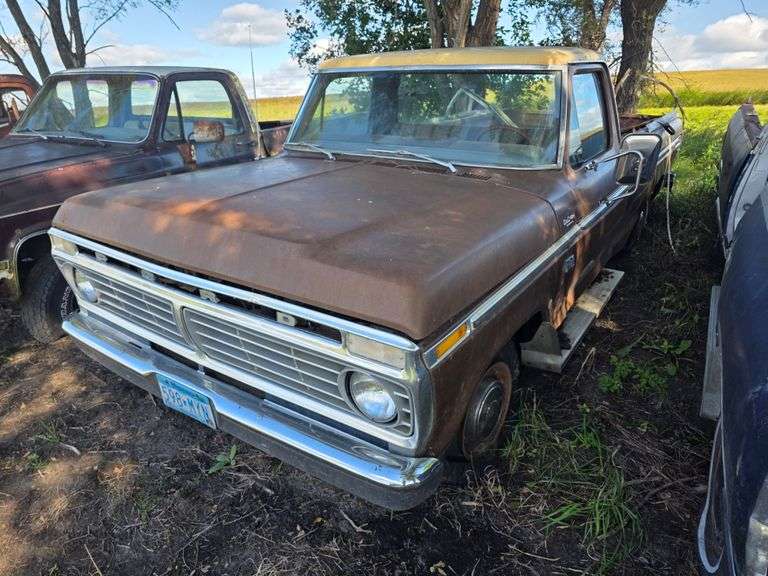 1975 Ford F-150, 2wd, Factory 460, Ran When Parked a Number of Years ...