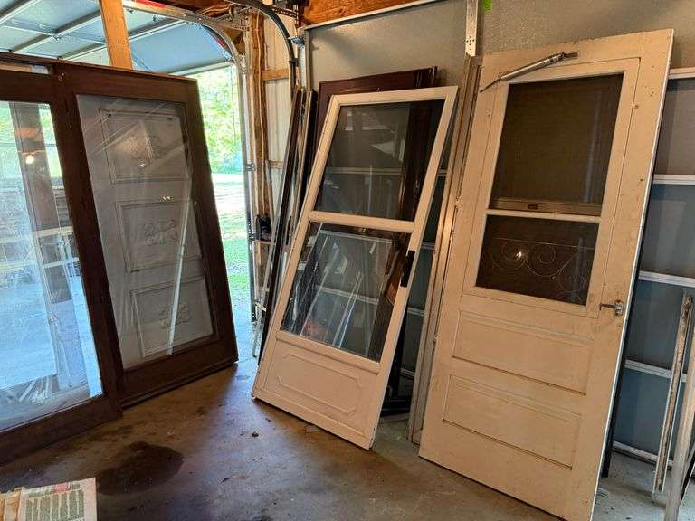 Misc. Used Doors, Various Sized and Conditions - Fragodt Auction and ...