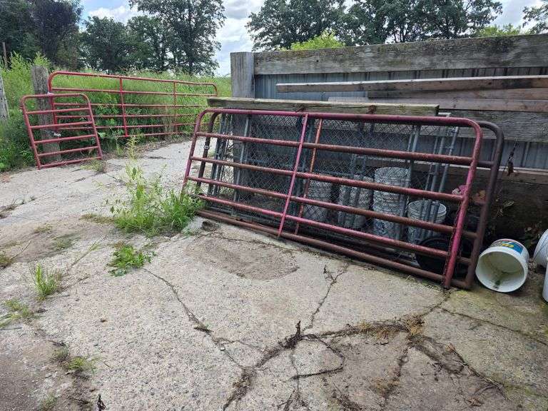 4 - Total Gates, (2) 10’ Cattle Gates with Hinges, (1) 14’ Cattle Gate ...