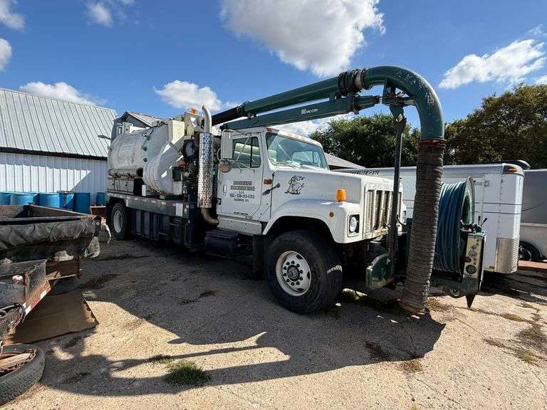 2000 International Navistar Vac Con Truck, International B250 Engine ...