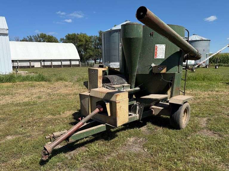 Artsway Model 325 Grinder/Mixer With Scale and Extra Screens - Fragodt ...