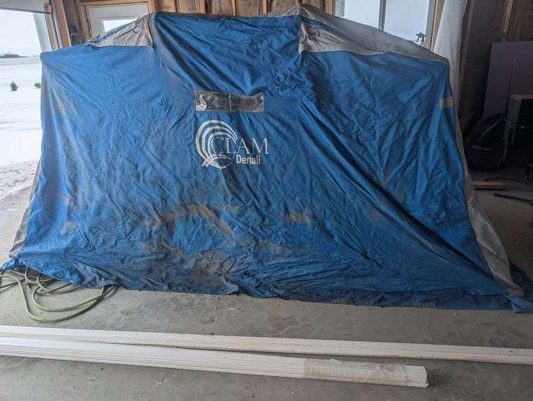 Clam Denali Portable Fish House, Hasn’t Been Used in 5+ Years, Zippers ...