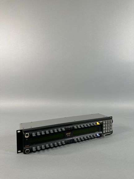 RTS KP-32 (Black) 32 Lever Rackmount Keypanel Unit Only - Joseph Finn ...