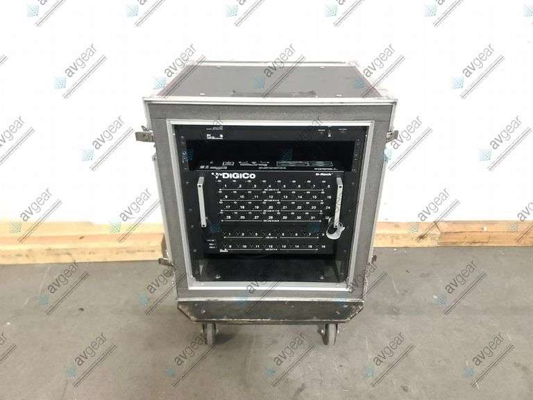 DiGiCo D-Rack 32x8 Cat6 Analog I/O Stage Box in Wheeled Hard Case ...