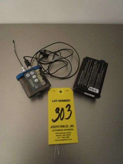 (1) Lectrosonics R1A IFB Receiver w/ SMQVE Belt Pack Transmitter Block ...