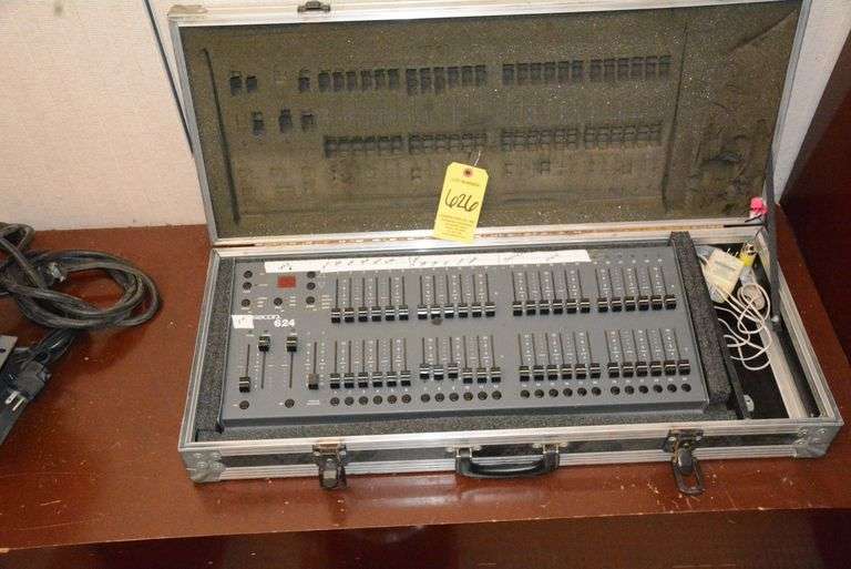 (1) Leprecon LP-624 w/ case - Joseph Finn Co., Inc.