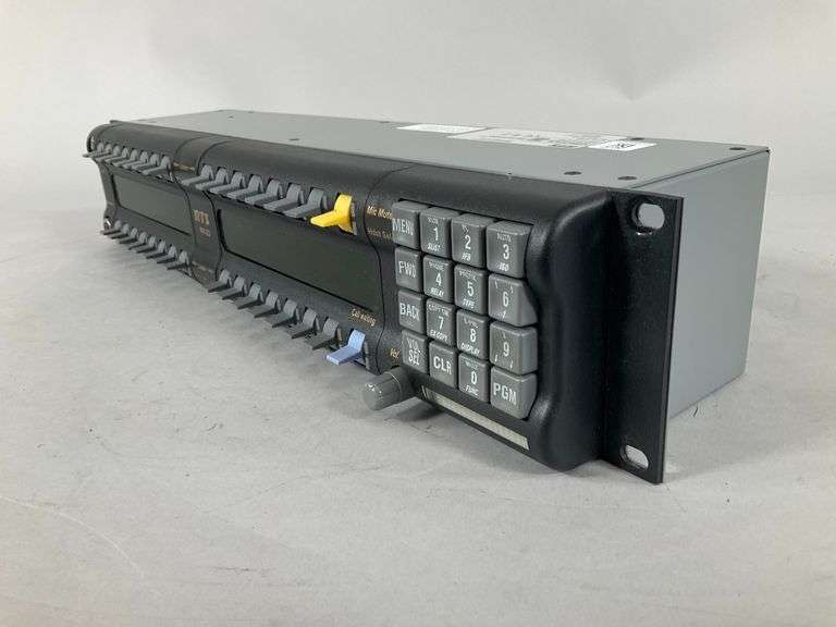 RTS KP-32 (Black) 32 Lever Rackmount Keypanel/ w power supply - Joseph ...