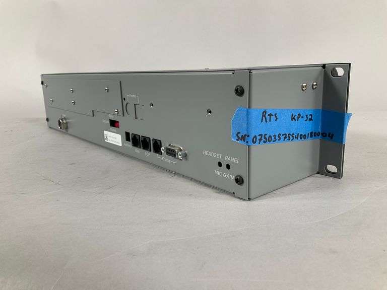 RTS KP-32 (Black) 32 Lever Rackmount Keypanel/ w power supply - Joseph ...