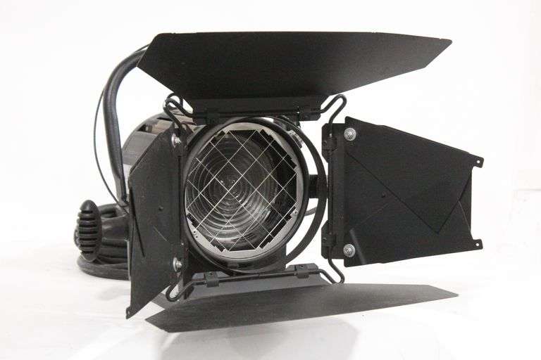 Strand QuartzColor Bambino 1K Fresnel Stage Light w/ Clamp Mount (Stage ...