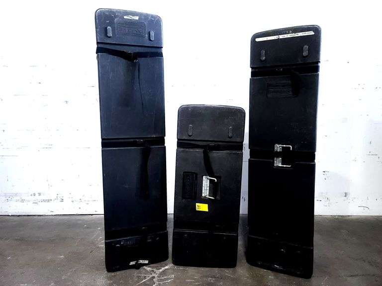 Da-Lite 9'x12' Fastfold Screen Kit w/ Frame, Legs, Skirt, (2) Front and ...