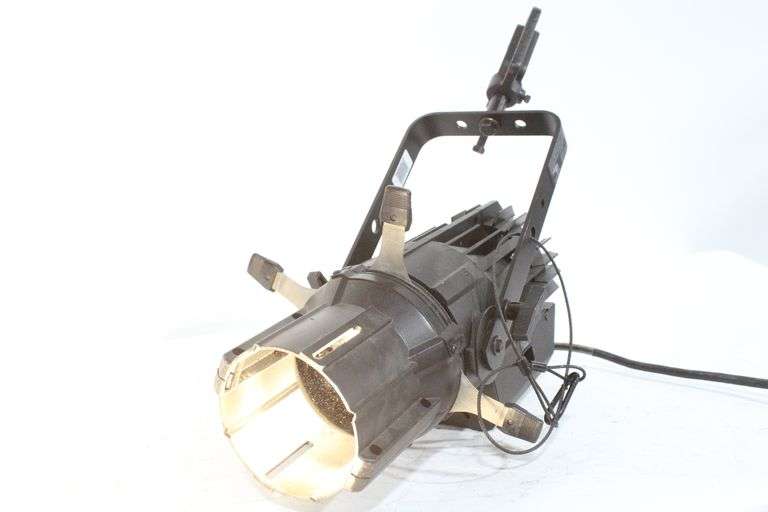 ETC Source Four LED w/ ReNEW Daylight LED Retrofit Engine Assembly, C ...