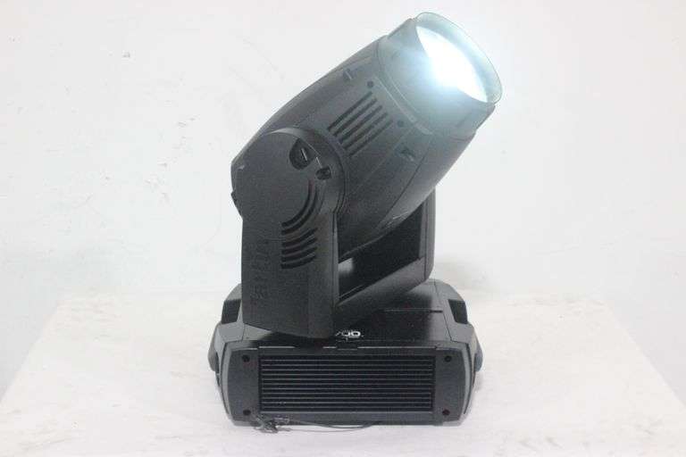 Martin MAC 700 Wash Moving Head Wash Light w/ 3-Prong Twist-Lock ...