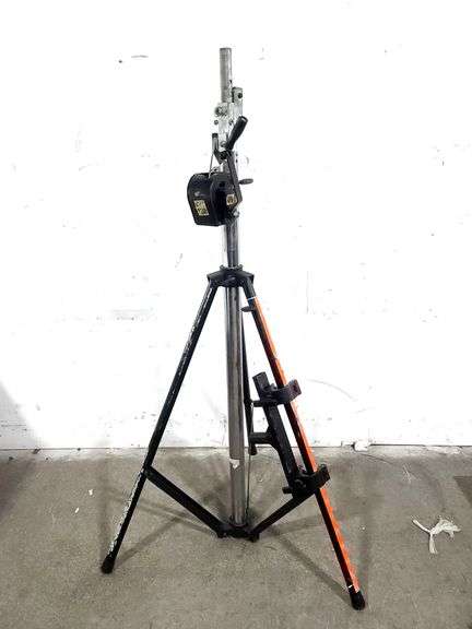 QuikLok SLS-13 Heavy-Duty Steel Crank-Up Lighting / Truss Stand (13') w ...