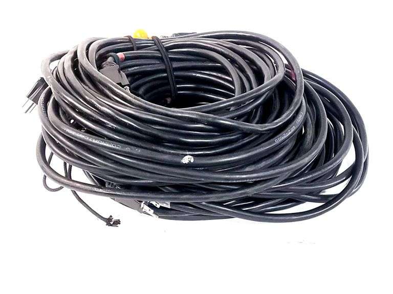 200' Total - (8) 25' 300V Power Cables w/ Edison Male to Female Power ...