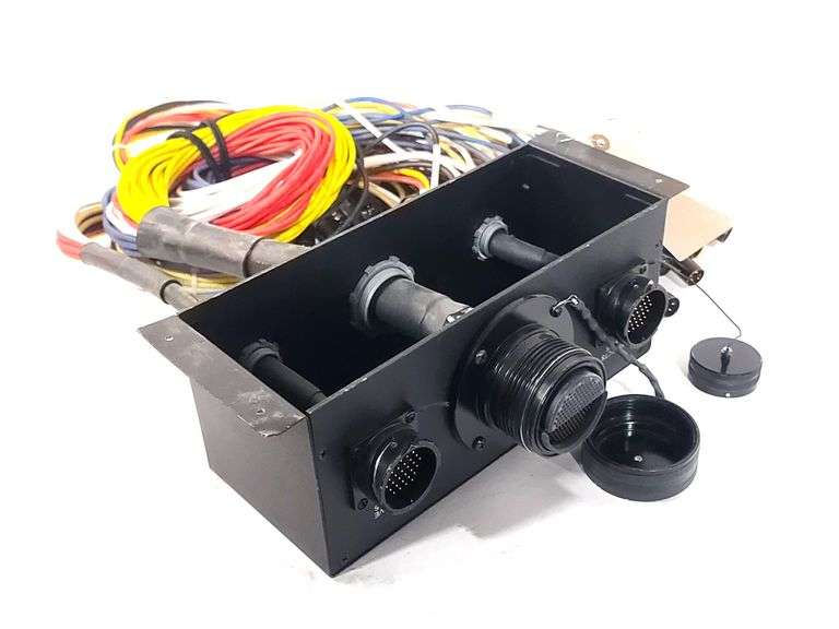 5' - Audio Cable in Stage Fan Out Box w/ Male 176-Pin W4IRP Inline ...