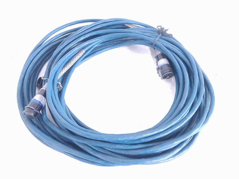 100' - Whirlwind Cable w/ (1) W2IM 61-Pin Male Multipin to (1) W2IF 61 ...