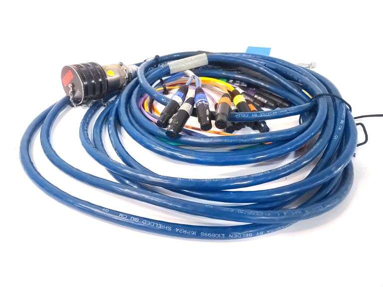 40' - Whirlwind Cable w/ (1) W5IRP MicroMASS 48-Pin Connector to (16 ...