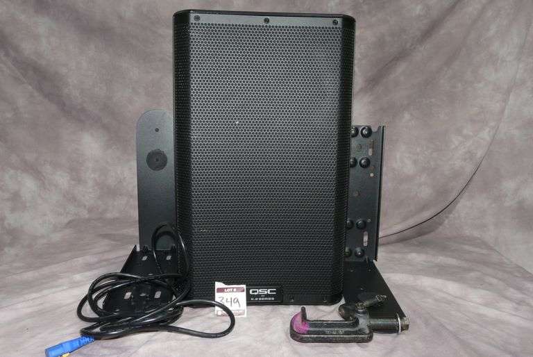 QSC K10.2 10 Inch Powered Speaker with Accessories - Joseph Finn Co., Inc.