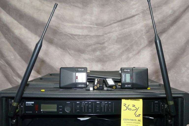 Lot (2) Shure ULXD1-G50 Beltpack Transmitters with (2) Antennas and (2 ...