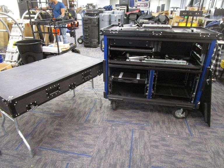 Bigfoot Mobile Systems Double Rack Large Cart Portable Road Case w ...