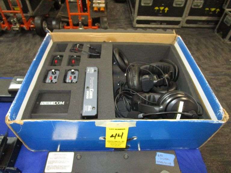 LOT Anchor Porta Com 2000 Intercom System w/ 5 BP-200 Belt Packs, (2 ...