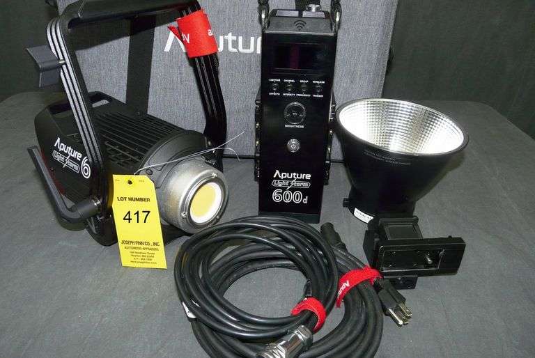 Aputure LS 600d Light Storm LED Light with Controller/Power Supply ...