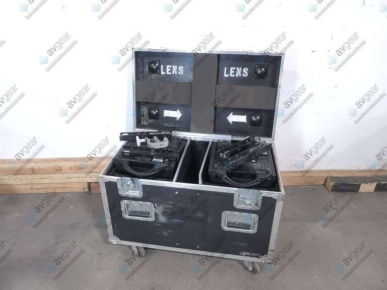 (2) Clay Paky Sharpy Wash Moving Lights w/ (4) Mounting Brackets ...