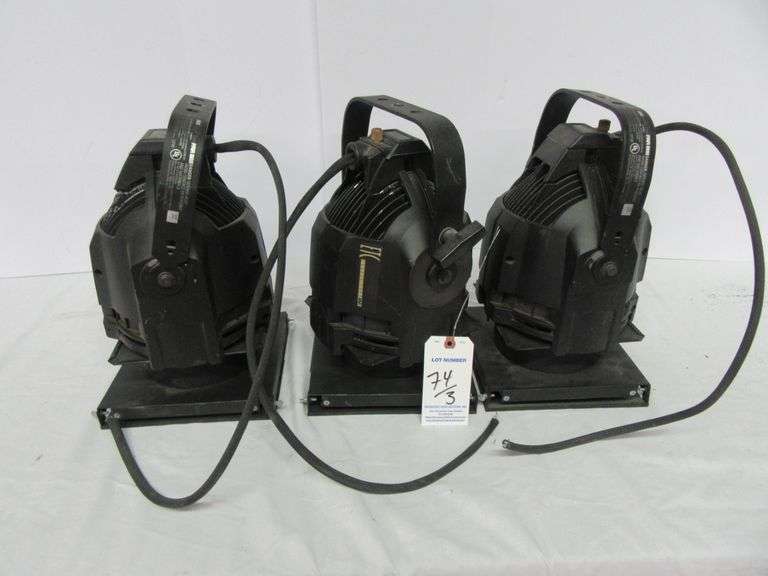 3-ETC Source Four Par Lights w/Barndoors-NO Connectors - Joseph Finn Co ...