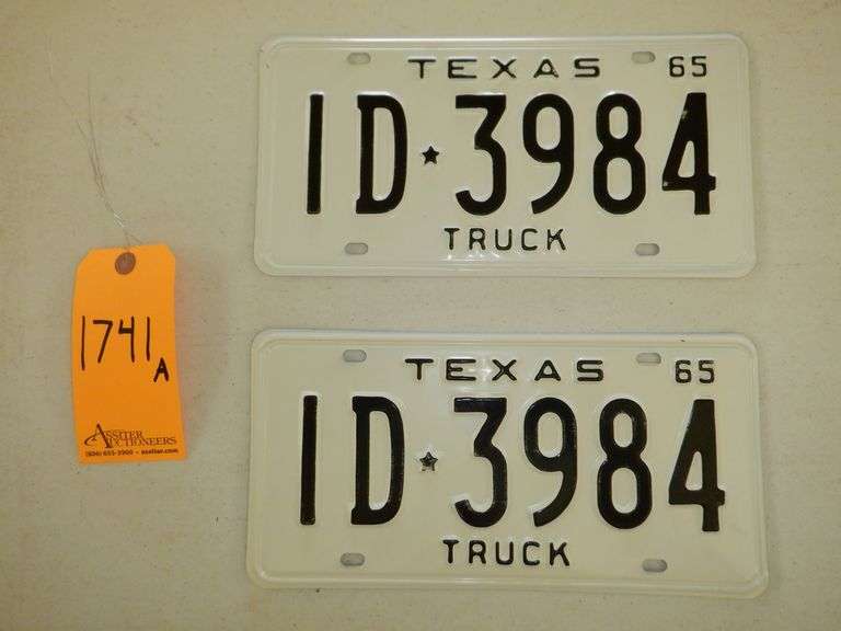 Set of New 1965 Truck Texas License Plates - Spankys Freedom Car Auctions