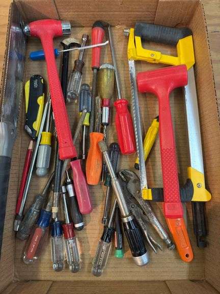 Mallet, drivers etc - Gary Realty & Auction