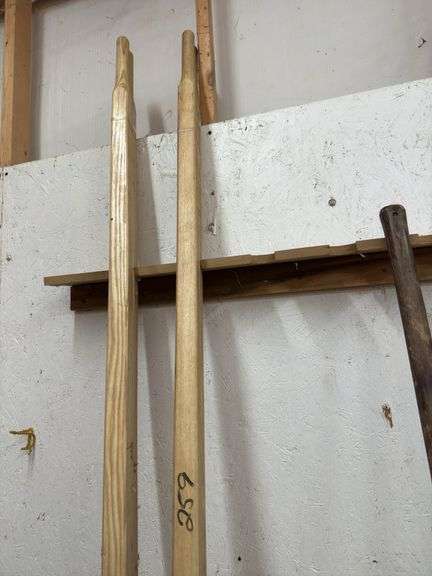 Wheel barrow handles - Gary Realty & Auction