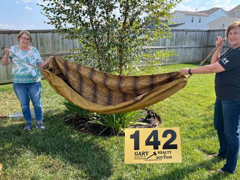 Hammock from the Hammock Hut, check out the website HammockHut.com ...