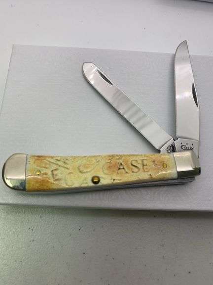 Case burnt oatmeal trapper - Gary Realty & Auction