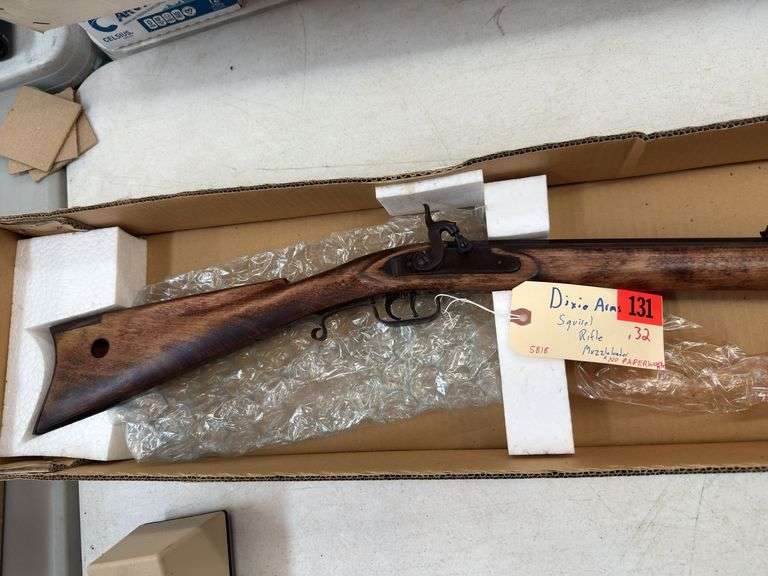 Dixie arms 32 cal muzzleloader - Gary Realty & Auction