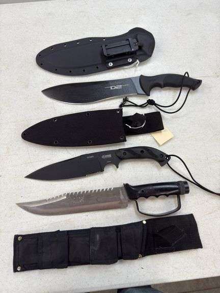 Large knives - Gary Realty & Auction