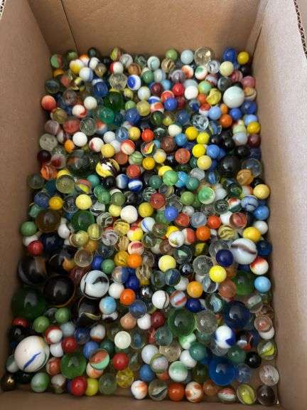 Assorted marbles - Gary Realty & Auction
