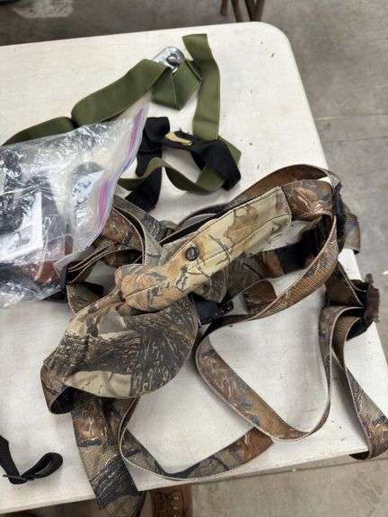 Slings, tree stand harness etc - Gary Realty & Auction