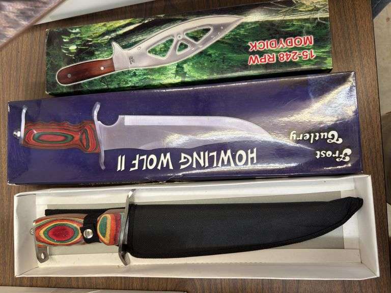 (4) knives - Gary Realty & Auction