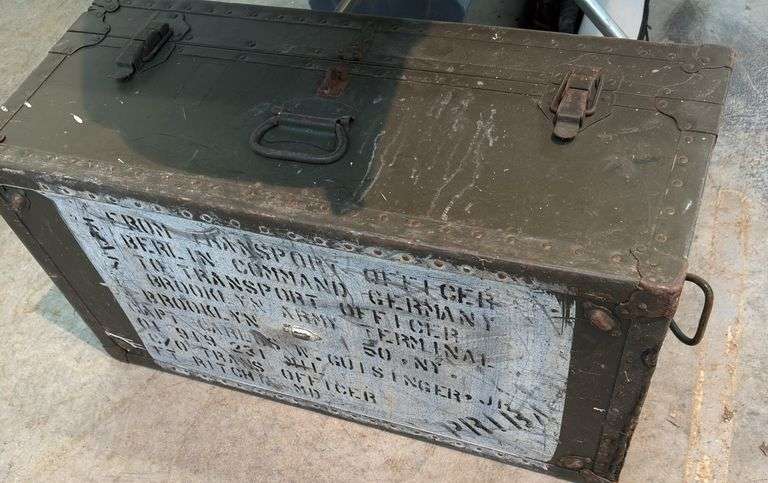 Military trunk - Gary Realty & Auction