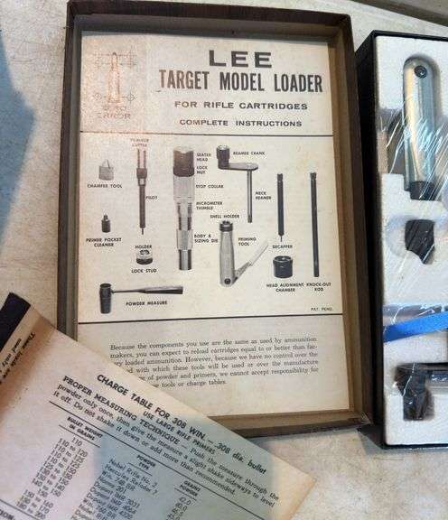 Lee target model loader - Gary Realty & Auction
