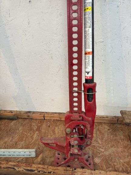 Hi lift Jack - Gary Realty & Auction