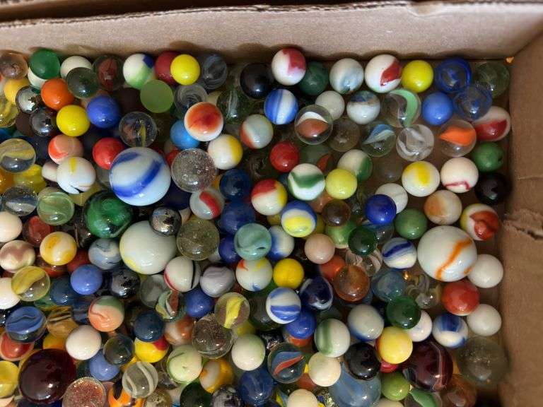Assorted marbles - Gary Realty & Auction