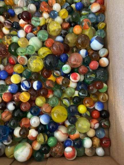 Assorted marbles - Gary Realty & Auction