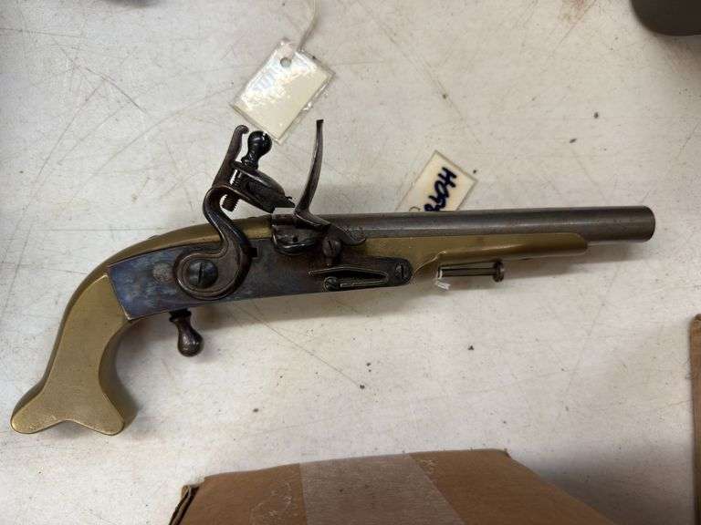 Muzzleloading pistol - Gary Realty & Auction