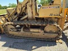 1967 John Deere jd450 crawler - Gary Realty & Auction