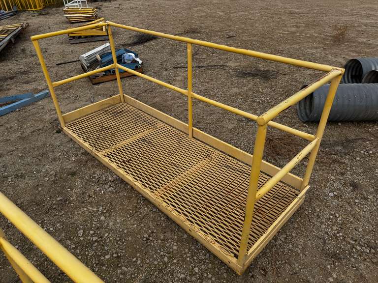 Catwalk Safety Platform - Gavel Roads Online Auctions