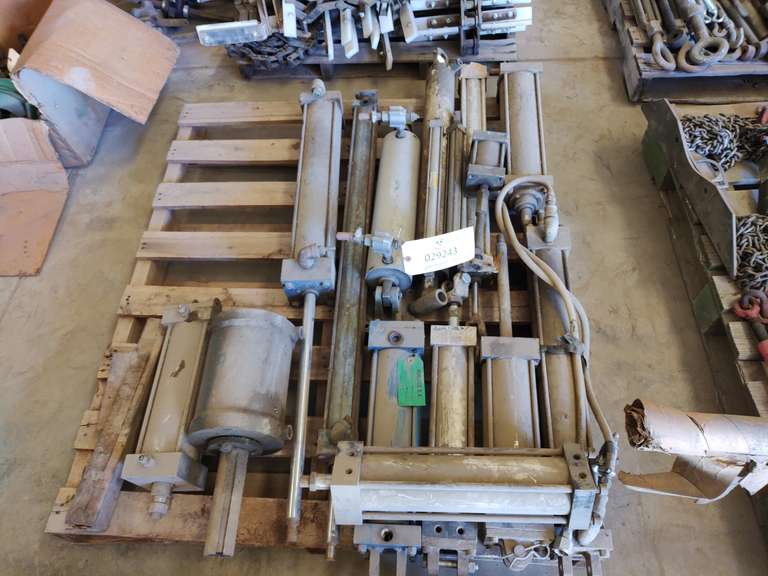 Conveyor Pneumatic Cylinders - Gavel Roads Online Auctions