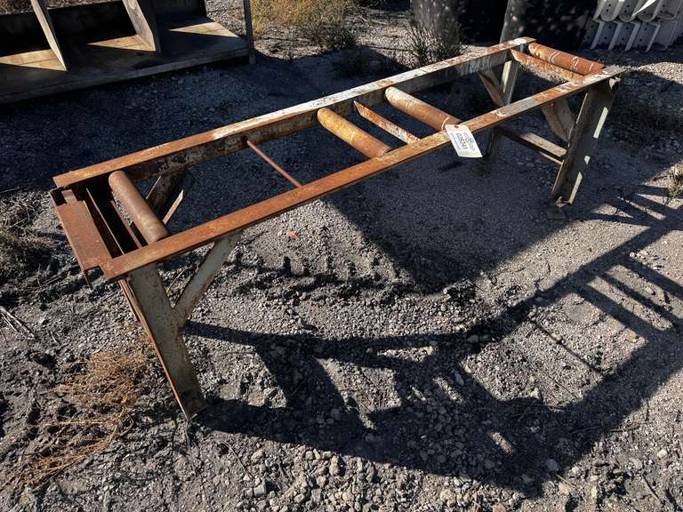 Metal Work Stand - Gavel Roads Online Auctions
