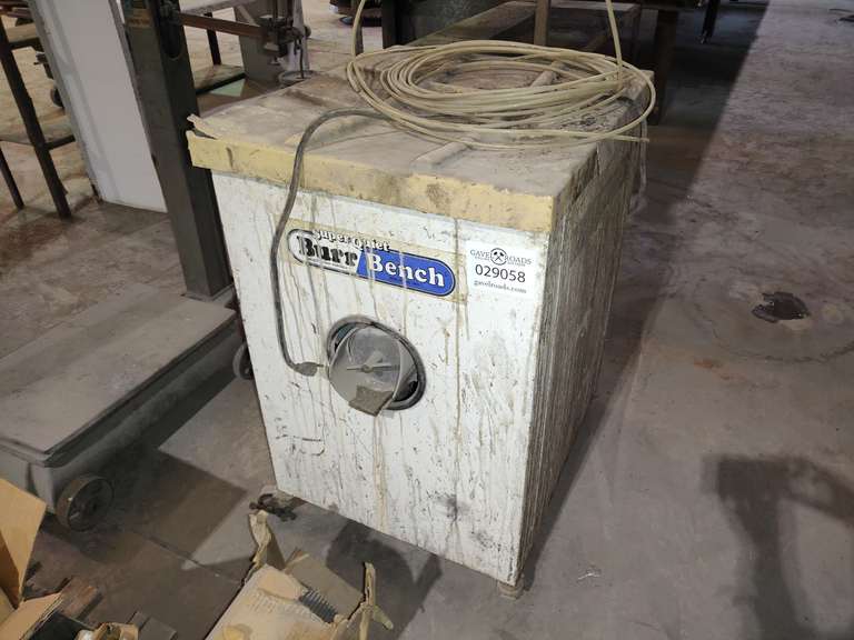 Burr Bench Deburring Unit - Gavel Roads Online Auctions